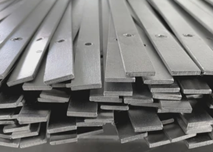 Benefits of MS Flat Bars for Construction & Manufacturing